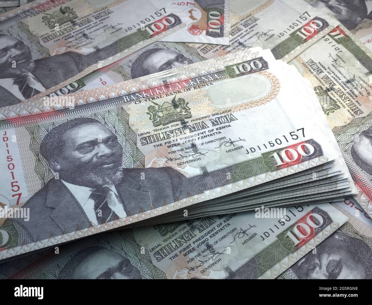 Money of Kenya. Kenyan shilling bills. KES banknotes. 100 shillings ...