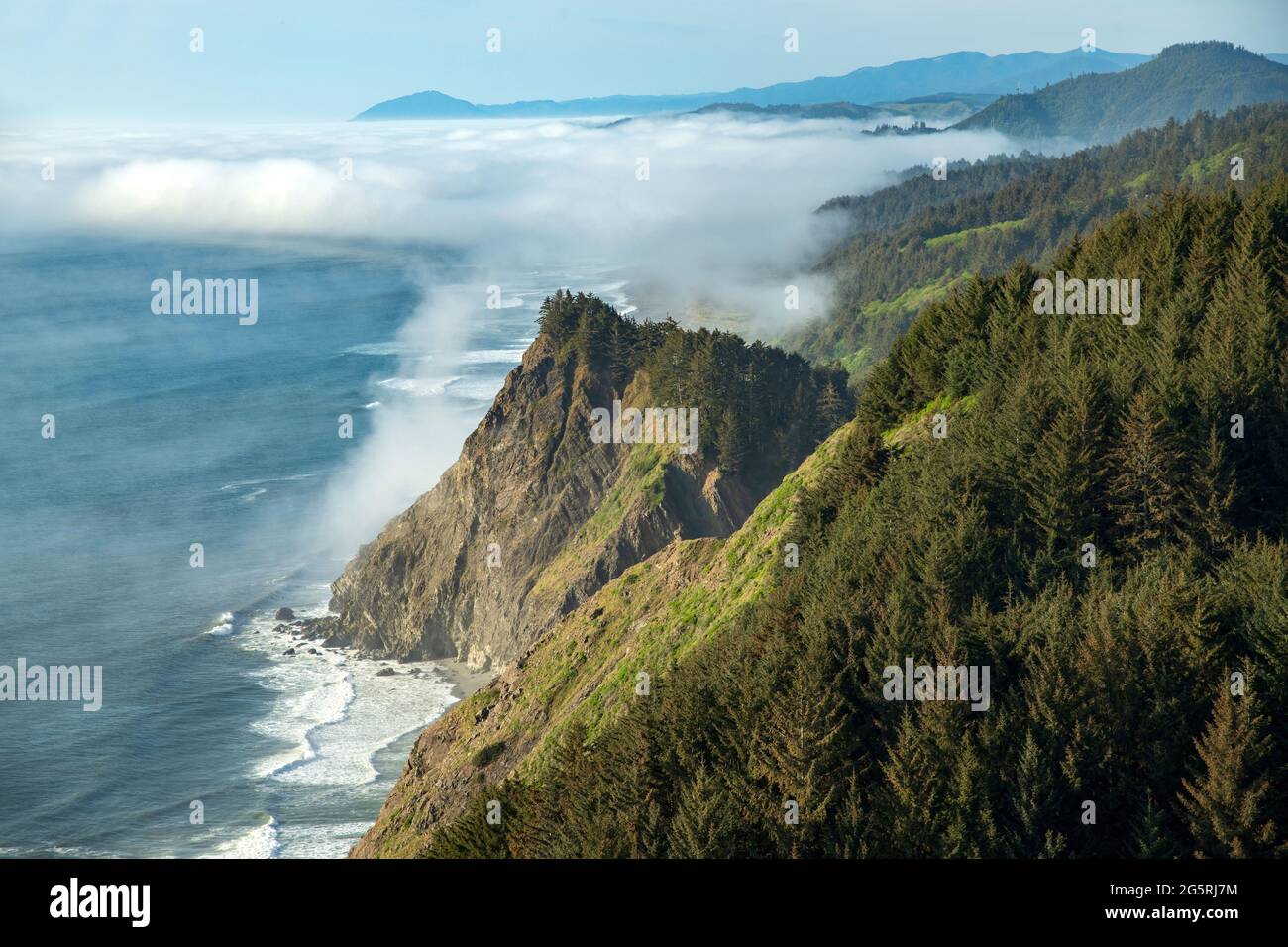 USA, Pacific Northwest, Oregon, South Coast, Cape Sebastian, Scenic ...