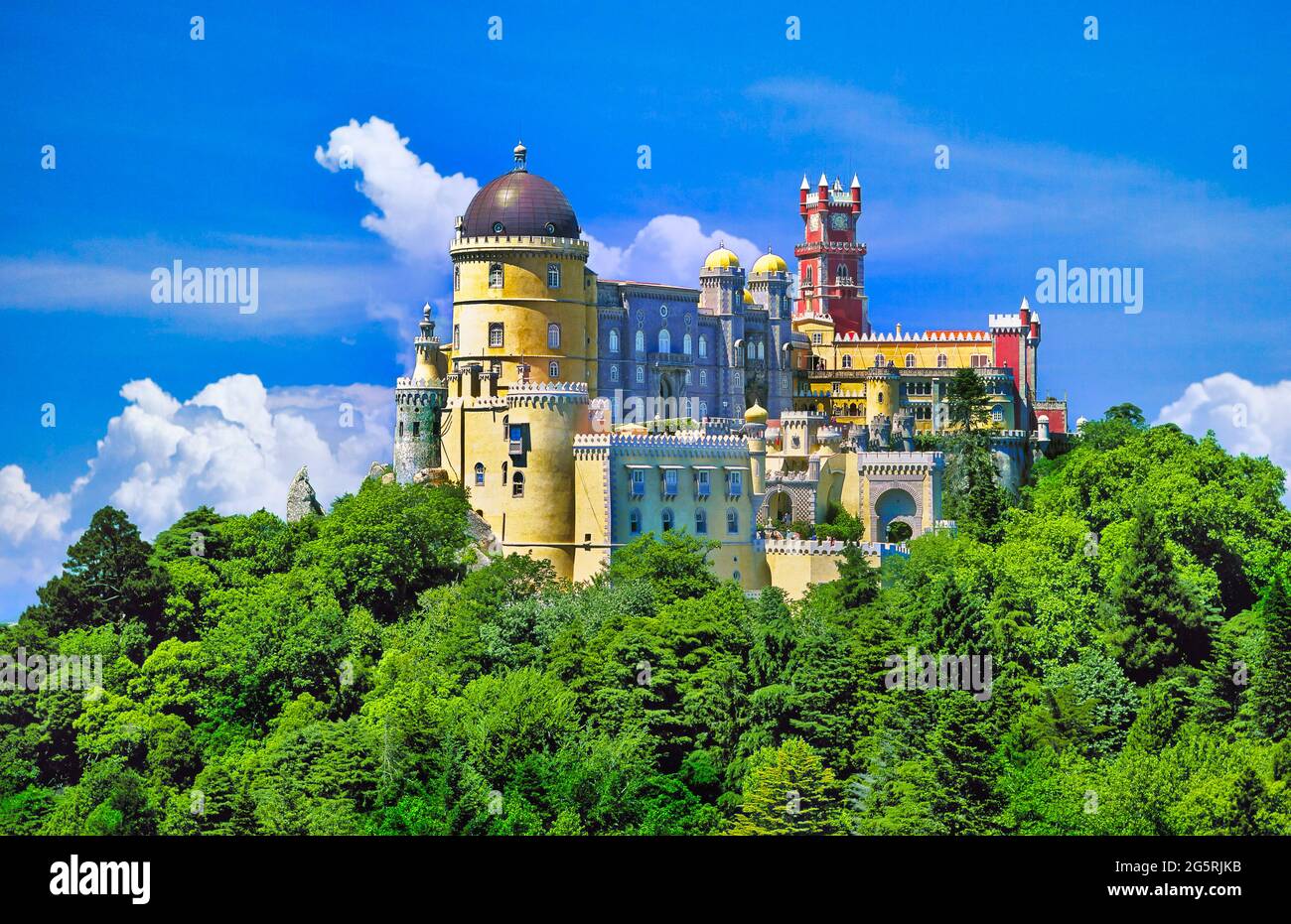 Penapena castle hi-res stock photography and images - Alamy