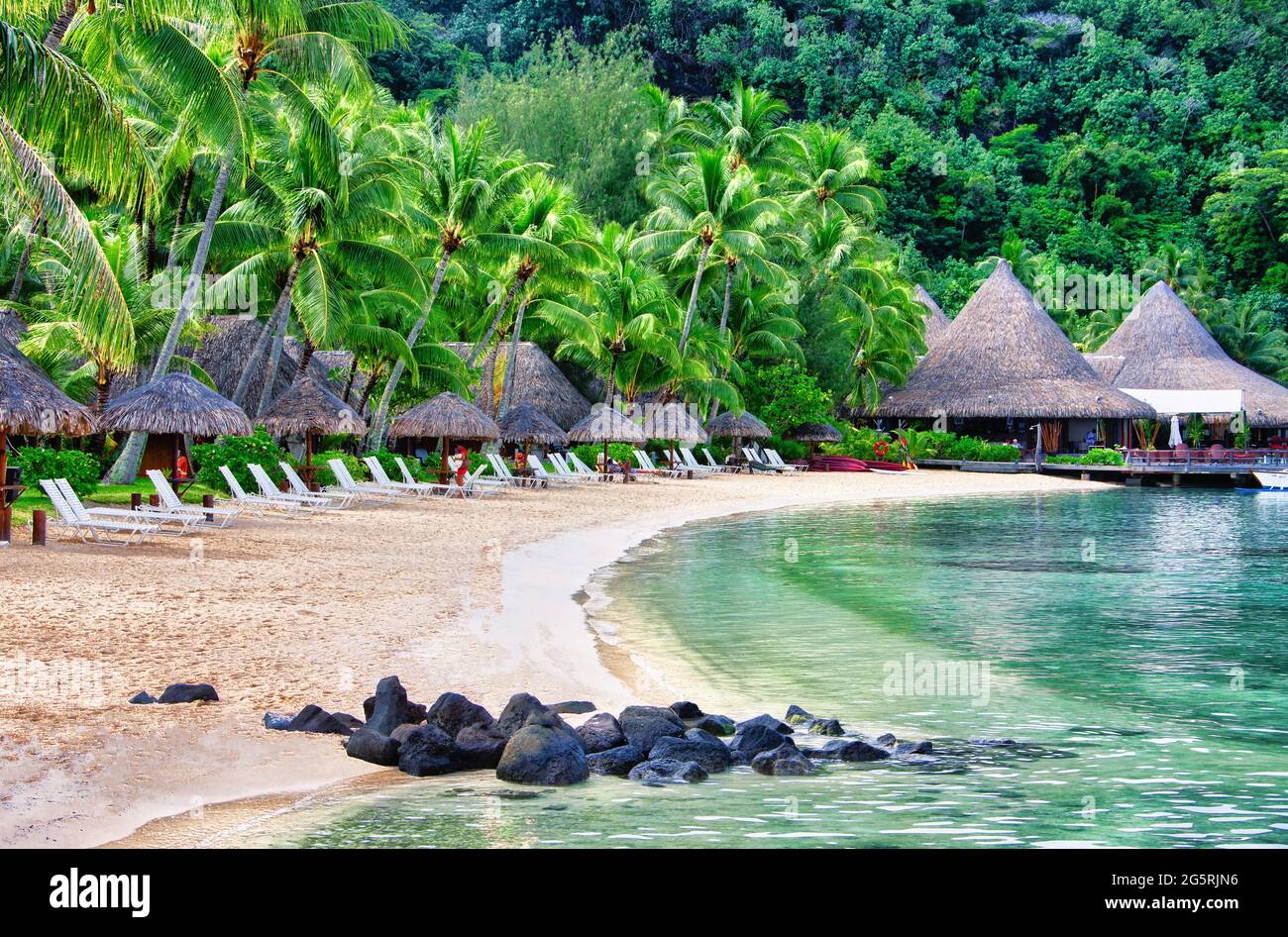 Tahiti, Bora Bora Beach Stock Photo - Alamy