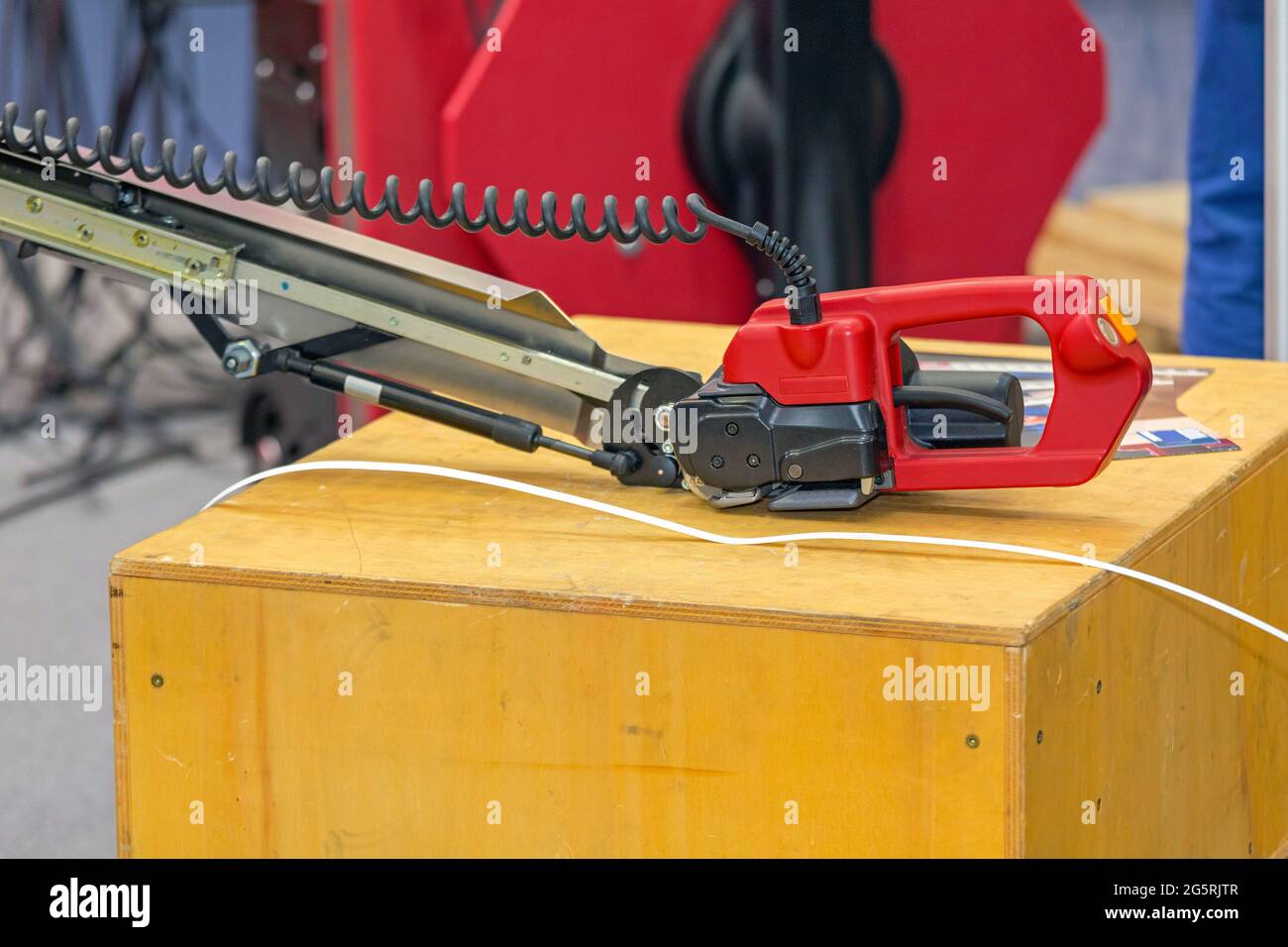 Semi Automatic Strapping Machine for Packing Boxes for Shipping Stock ...