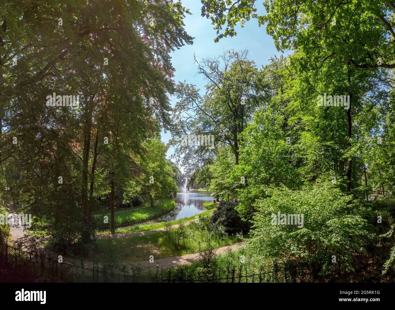 Fountain at the Hoevelaken estate Stock Photo - Alamy