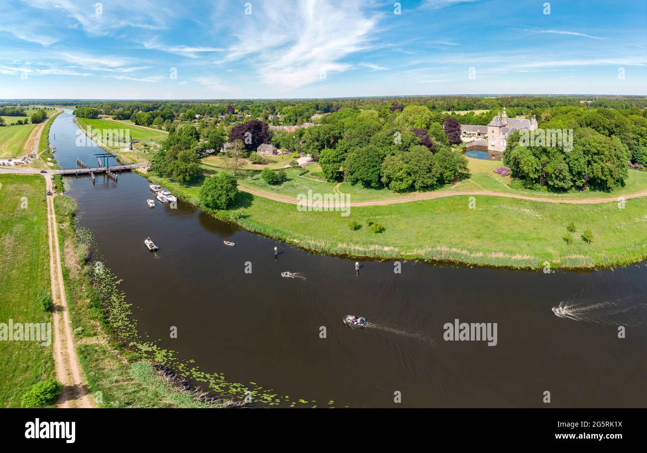 Keppel castle hi-res stock photography and images - Alamy