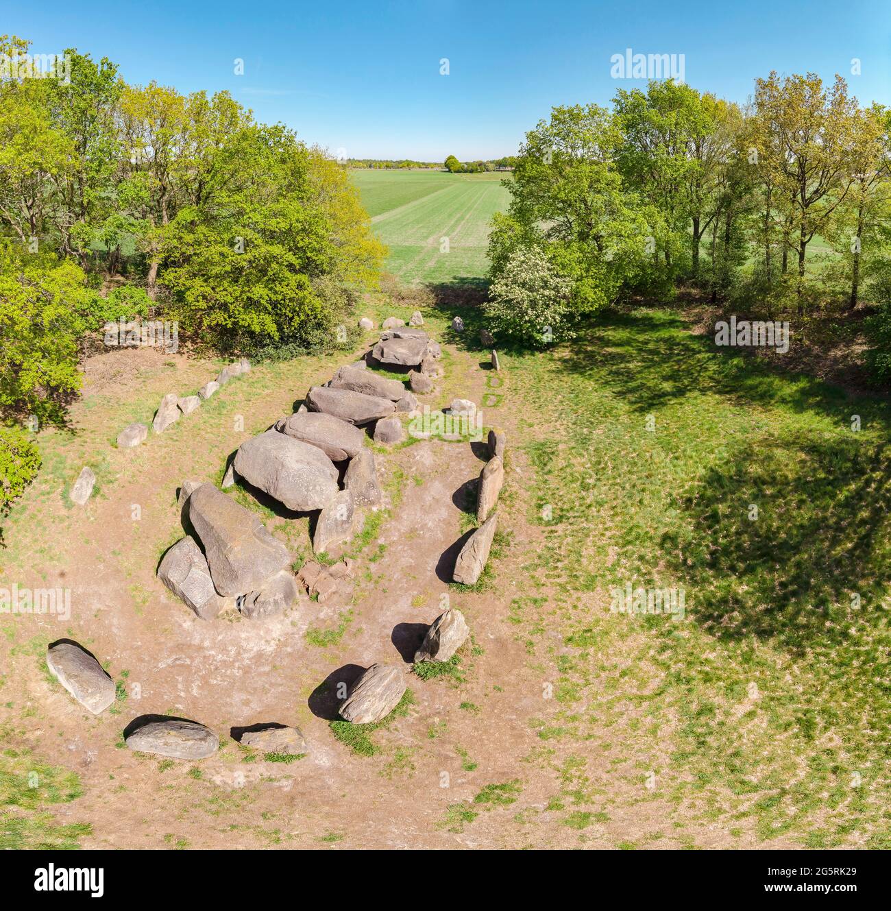 Megalithic tomb D51 Stock Photo - Alamy