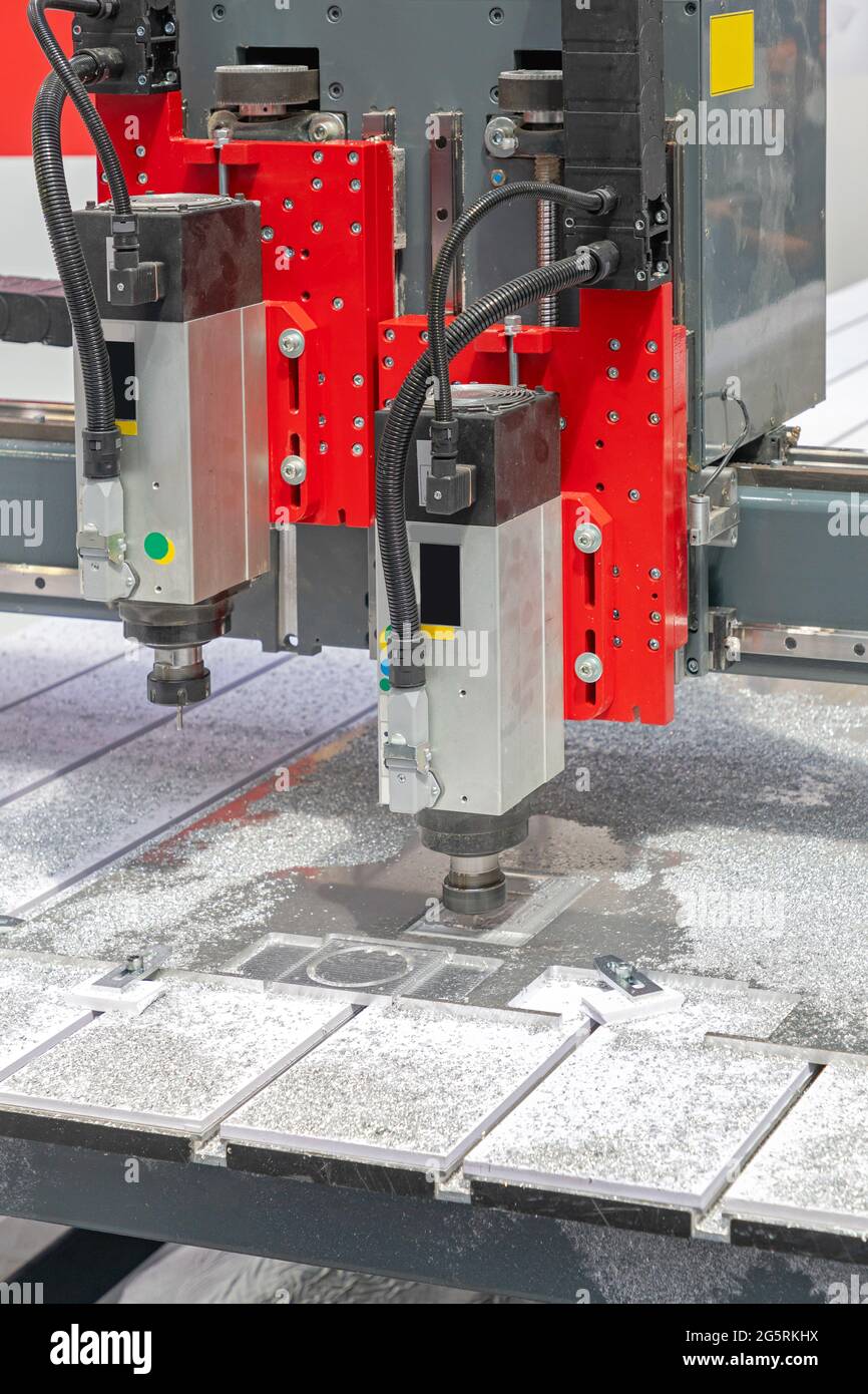 Aluminium milling hi-res stock photography and images - Alamy