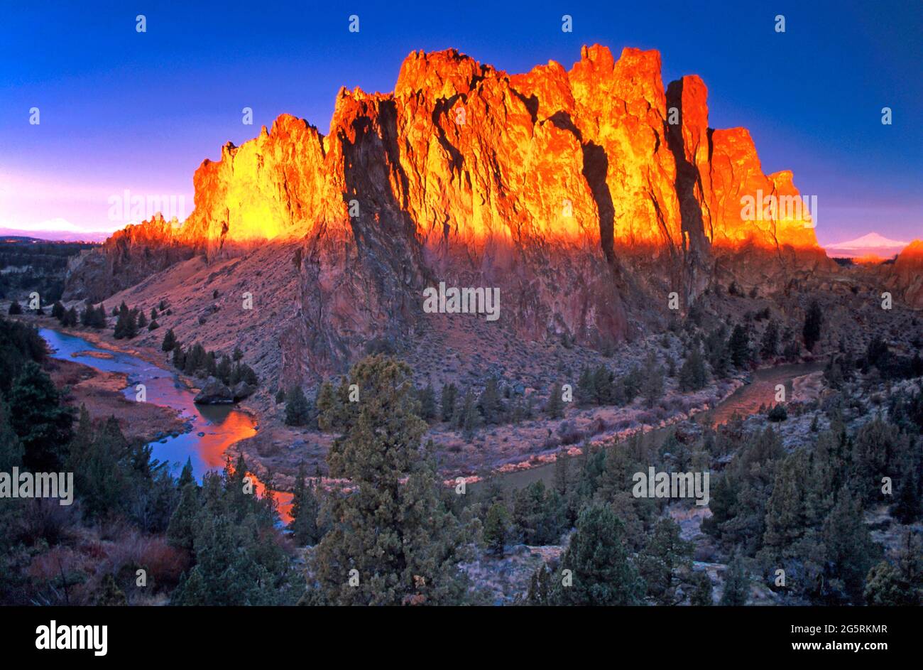 USA, Pacific Northwest, Oregon, Central Oregon, Smith Rock, State Park ...