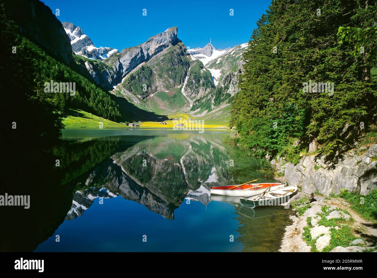 Seealpsee, Bergsee, Schiff, Ruderboot, Frühling, Berge, Säntis ...