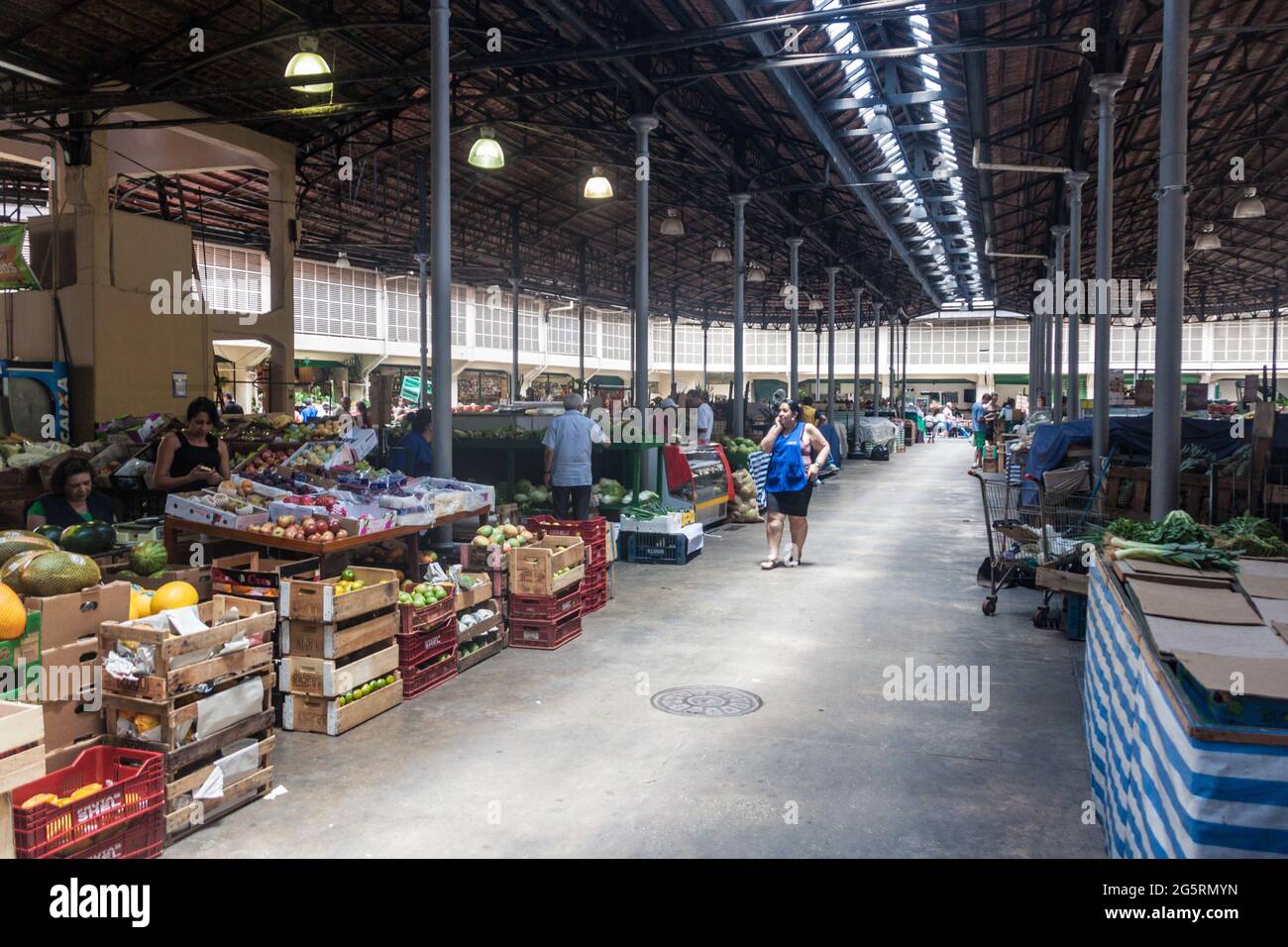 Interior view of the mercado municipal hi-res stock photography and ...