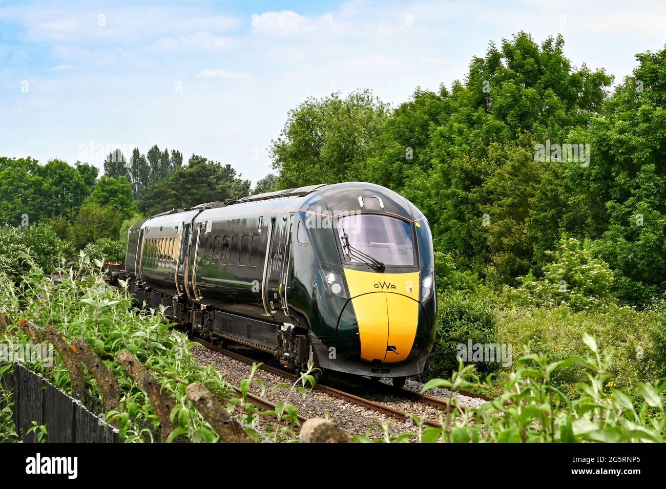 Didcot, England - June 2021: Class 800 electro diesel high speed train ...