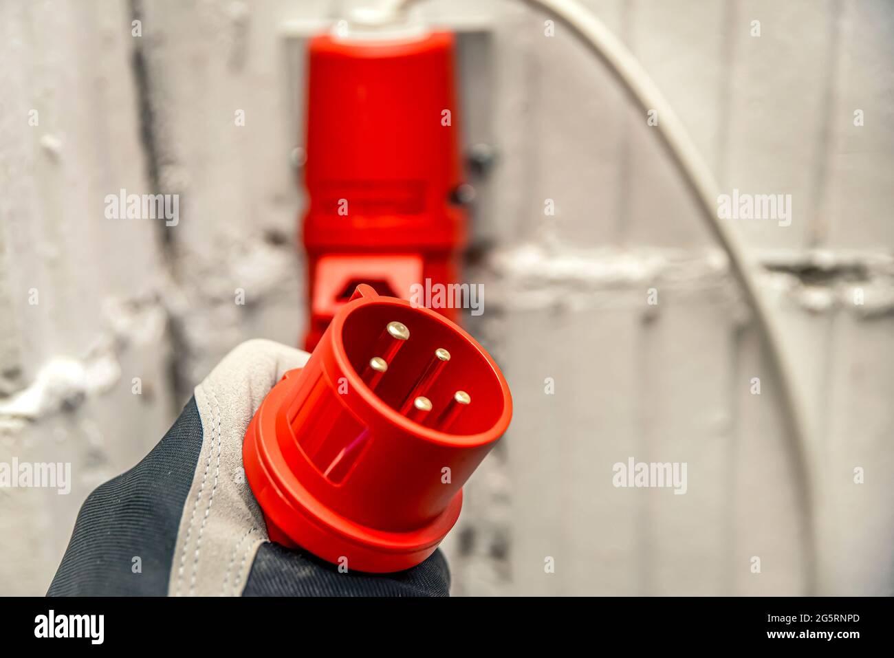 Electricity cost, electricity price, high voltage industrial socket ...