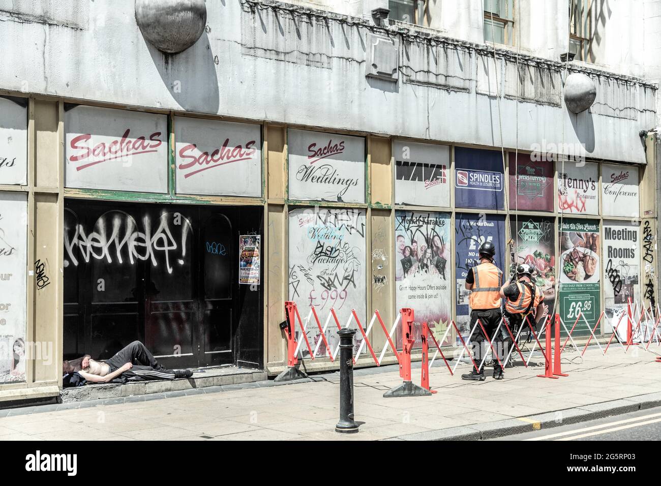 Manchester homeless 2021 hi-res stock photography and images - Alamy