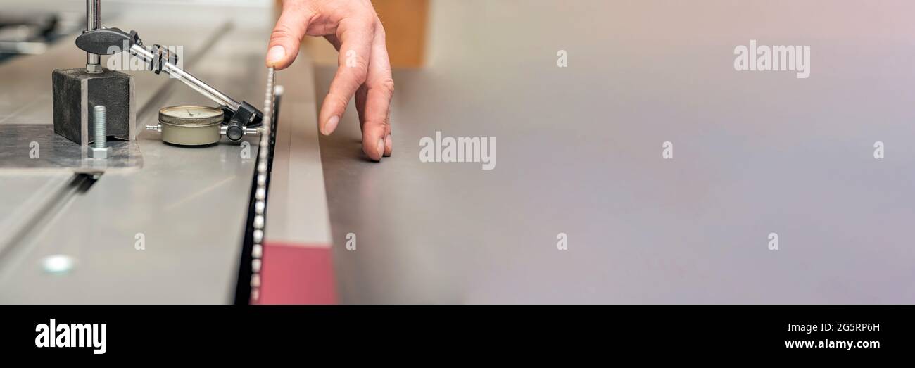 Dial indicator with magnetic base. Shaft vibration measurement, setting ...