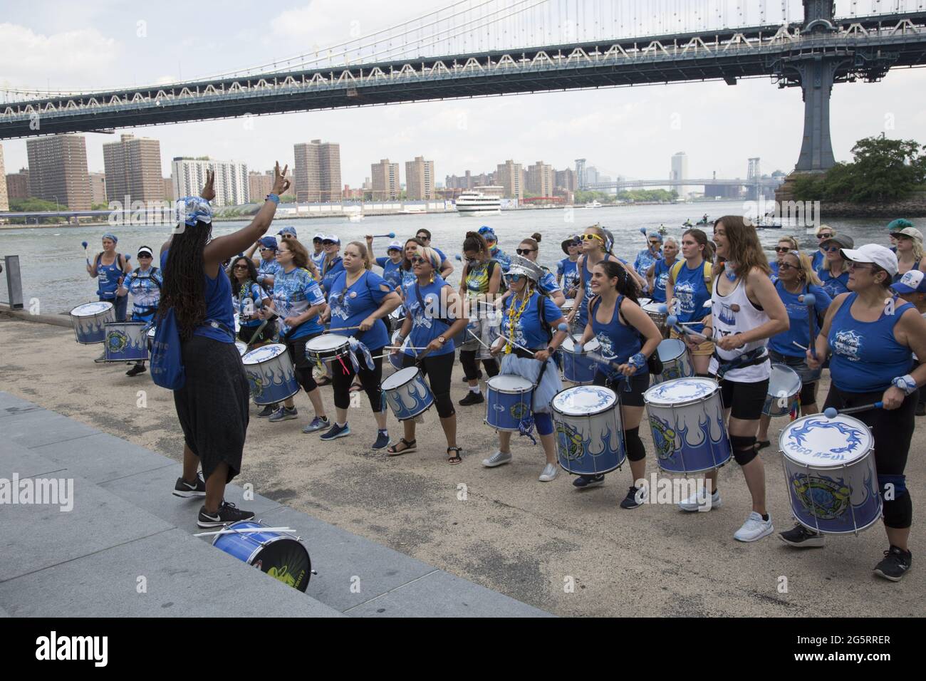 Fogo Azul: All-Women Samba Drum Line. New York's premier women's ...