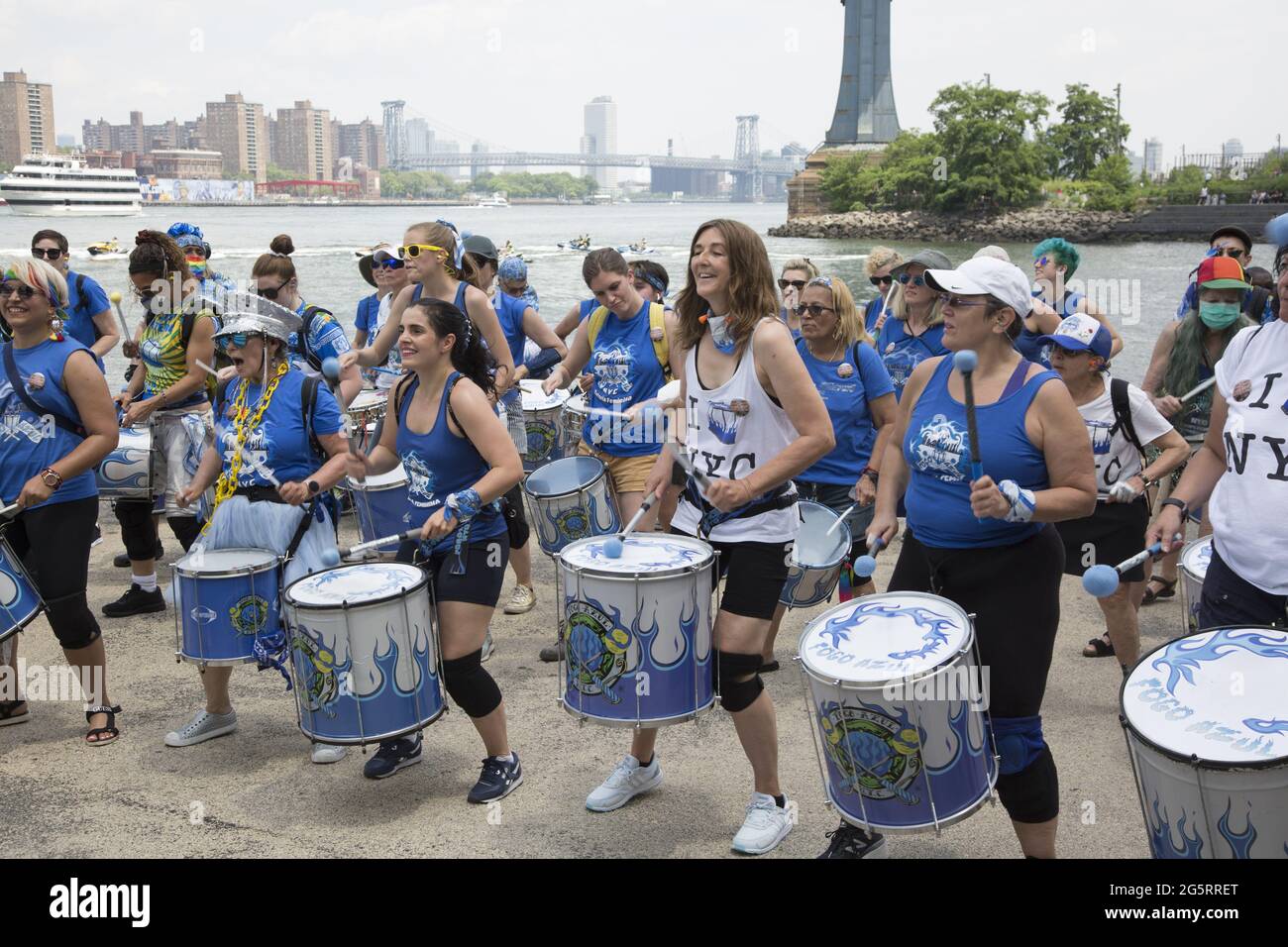 Fogo Azul: All-Women Samba Drum Line. New York's premier women's ...