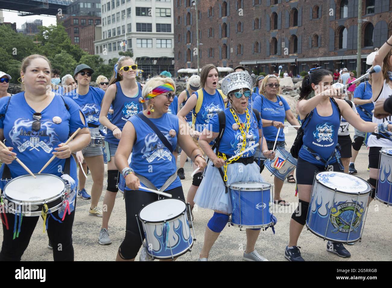 Fogo Azul: All-Women Samba Drum Line. New York's premier women's ...
