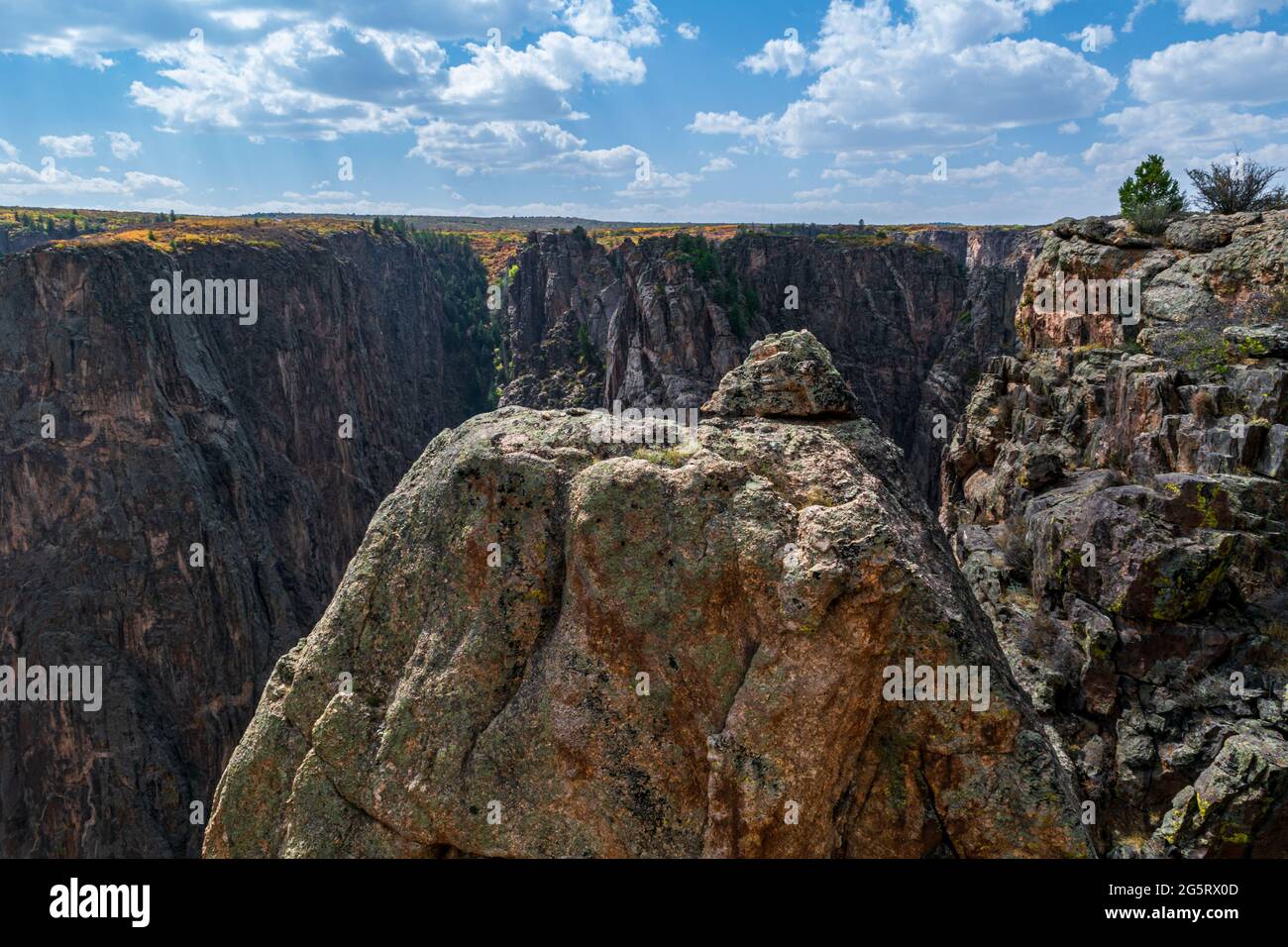 Black rock overlook hi-res stock photography and images - Alamy