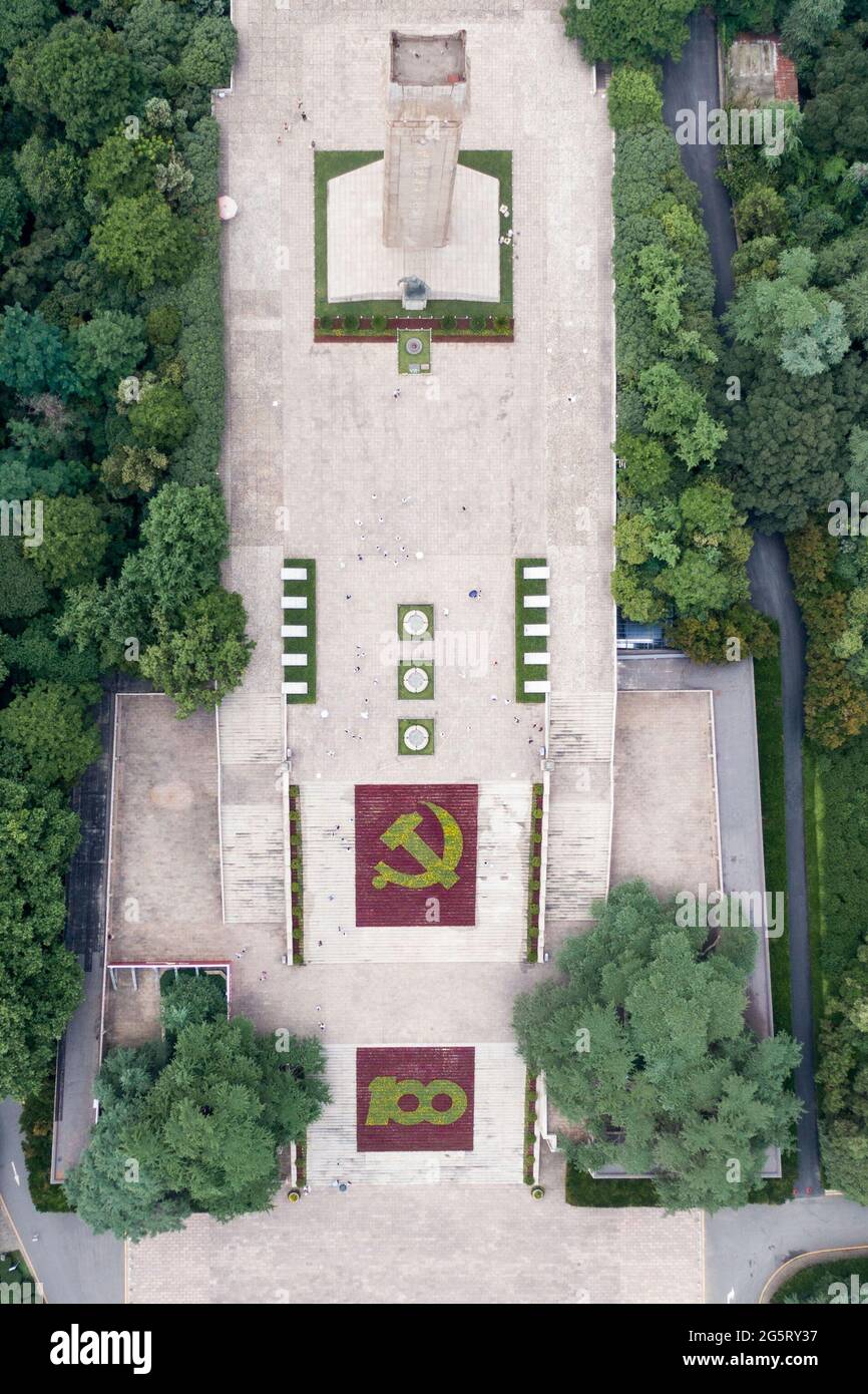 The theme flower show is held to celebrate the 100th anniversary of the ...