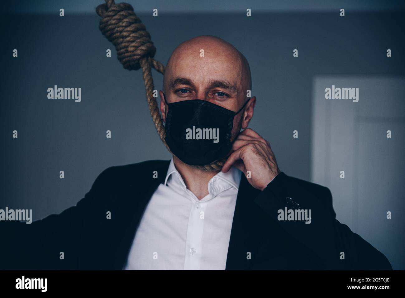 Execution mask hi-res stock photography and images - Alamy