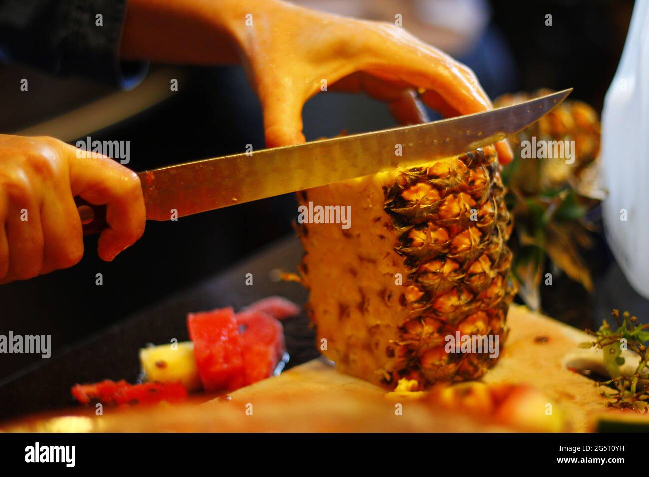 Sharp pineapple hi-res stock photography and images - Alamy