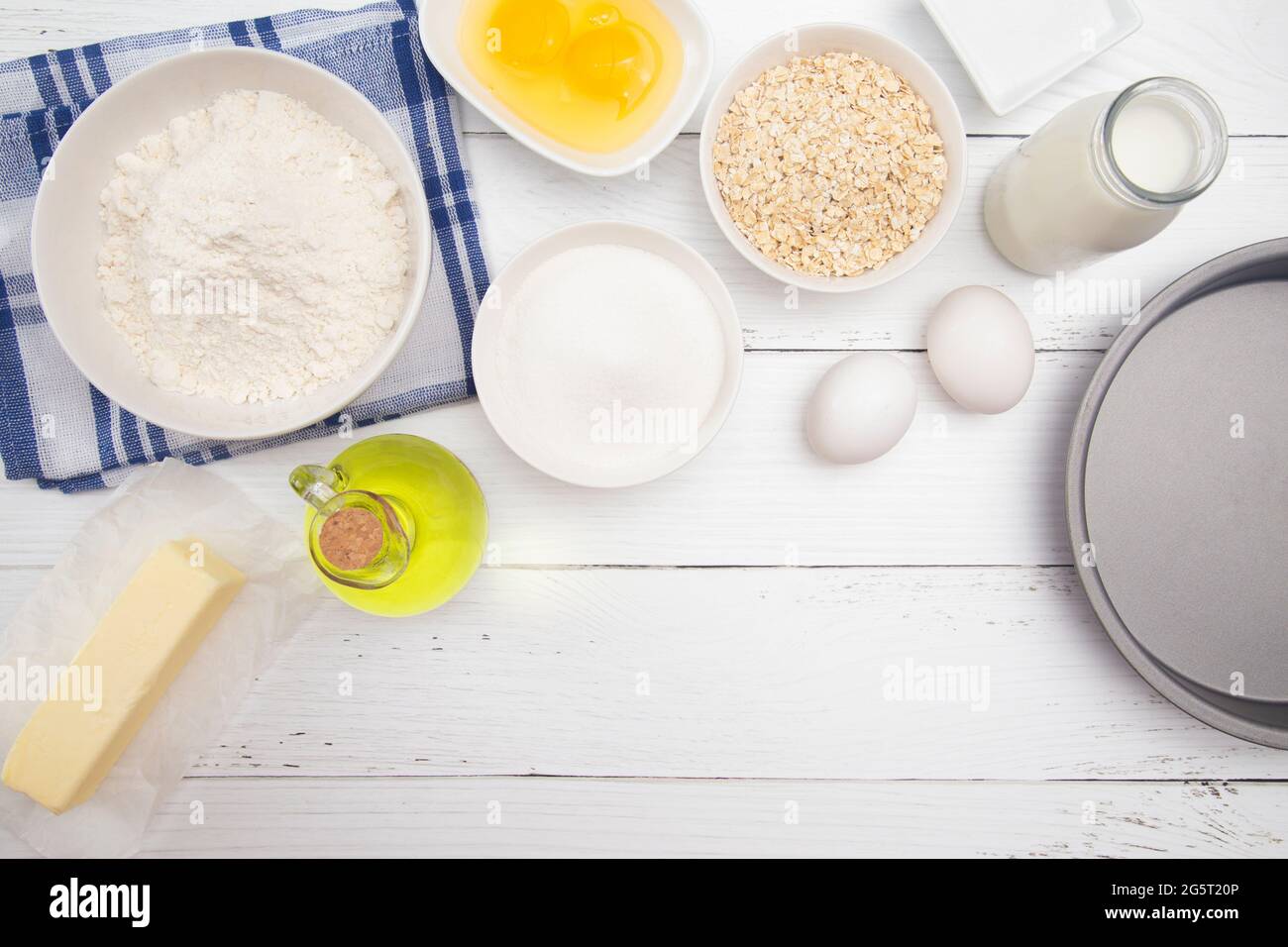 Baking Background on a White Wood Table Stock Photo - Alamy
