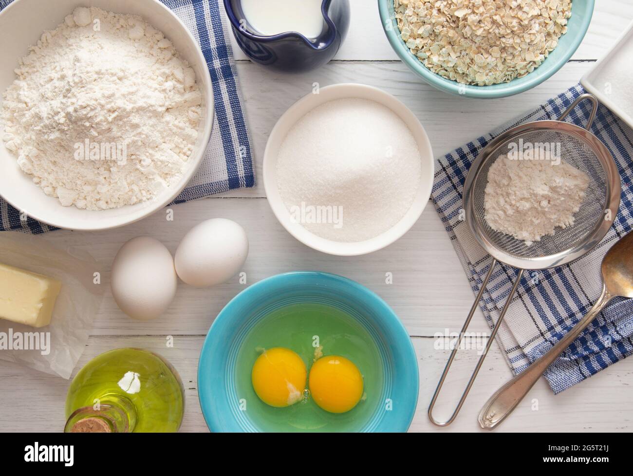 Baking Background on a White Wood Table Stock Photo - Alamy