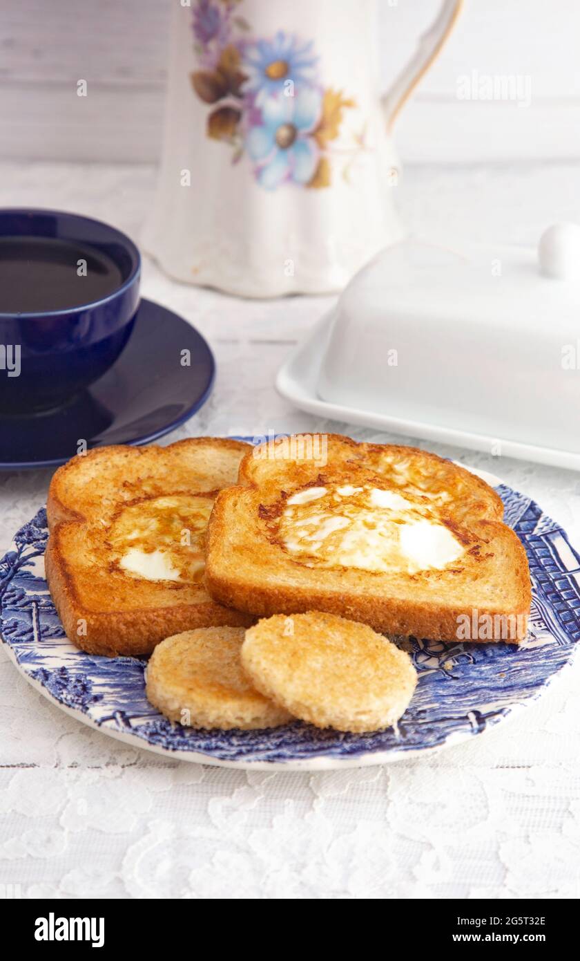 Bullseye eggs hi-res stock photography and images - Alamy