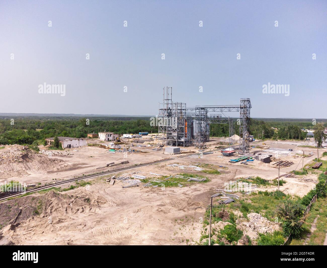 Aerial view of huge modern grain elevator. Food storage, building in ...
