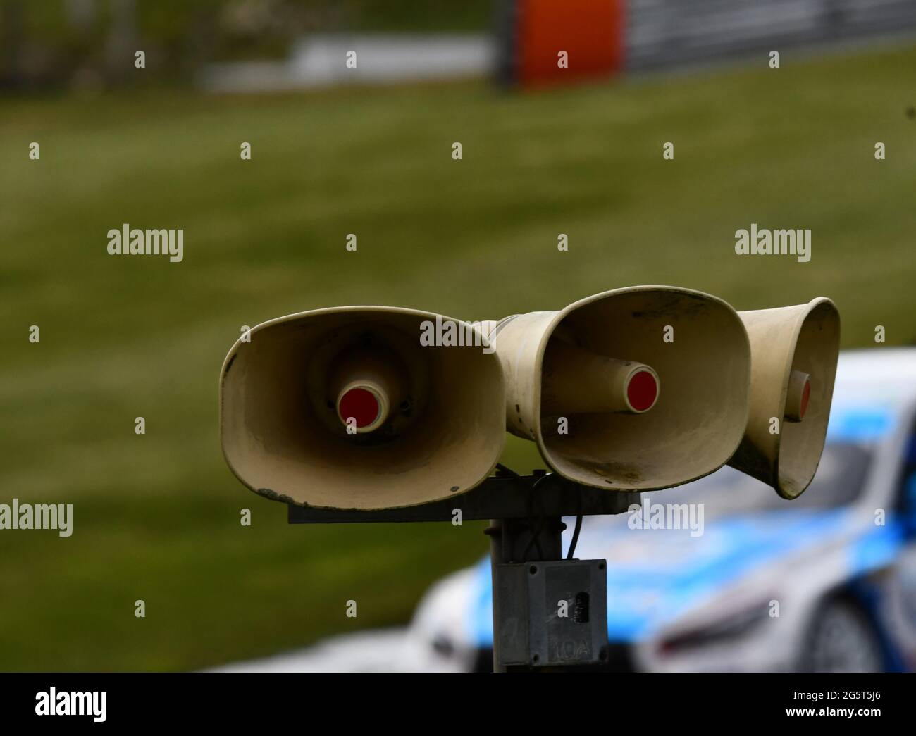 Loudspeaker pa system hi-res stock photography and images - Alamy