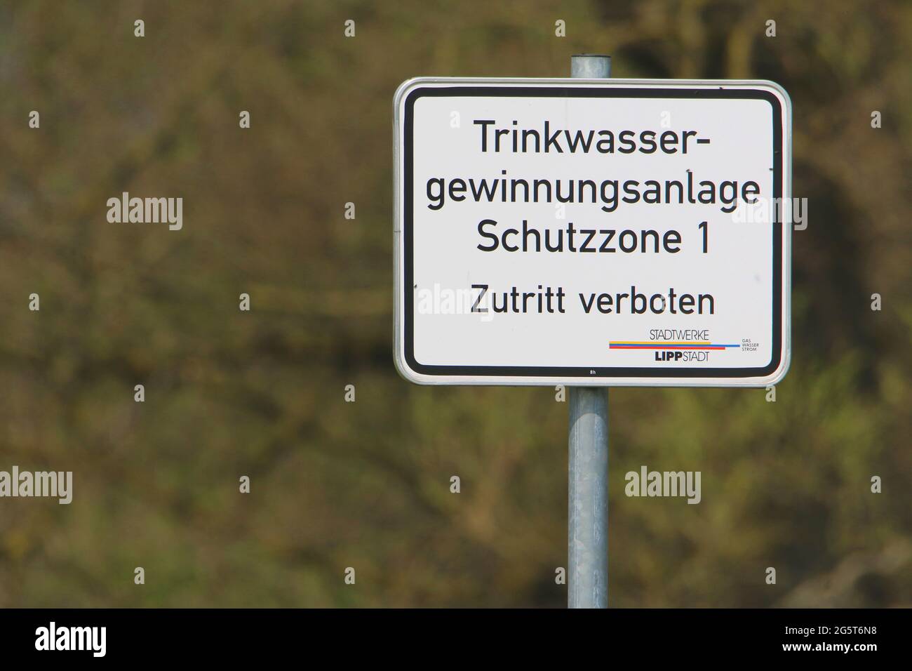 Prohibition area hi-res stock photography and images - Alamy