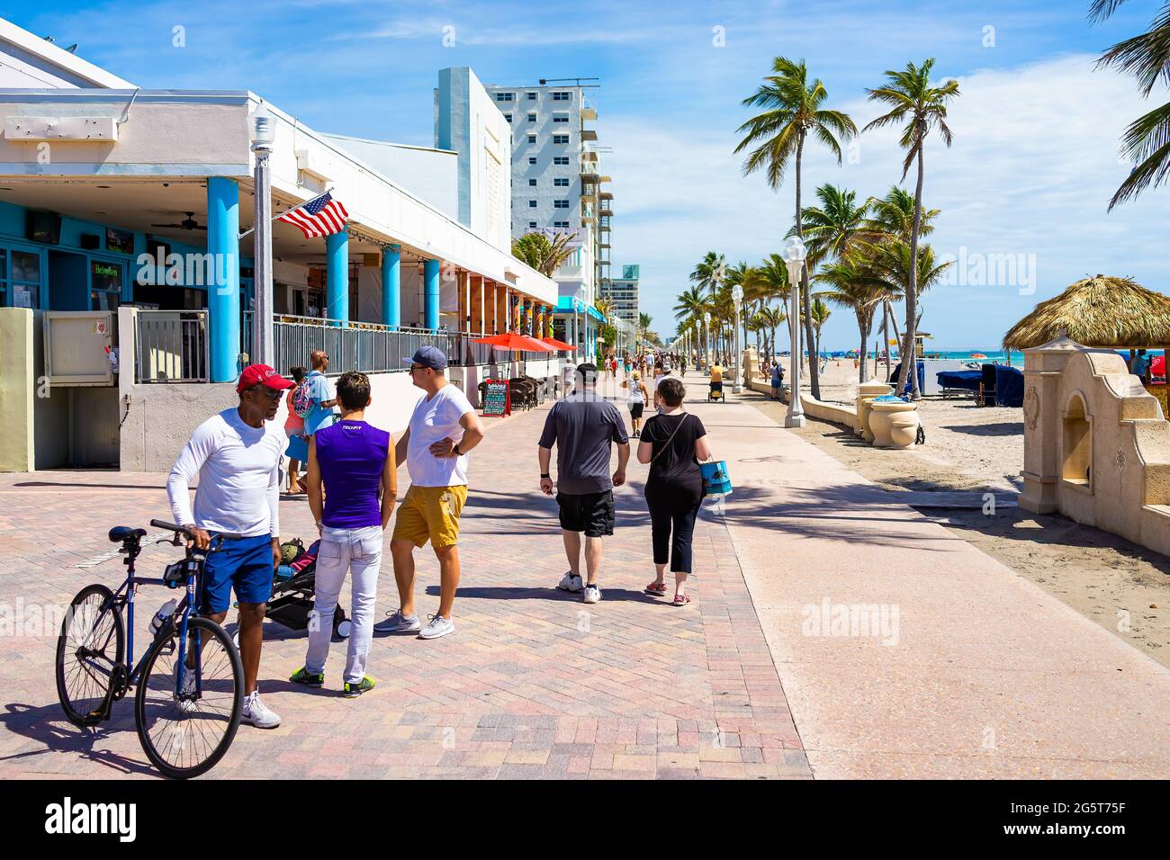 Hollywood Beach Boardwalk Hi res Stock Photography And Images Alamy Hollywood Beach Boardwalk Hi res Stock Photography And Images Alamy
