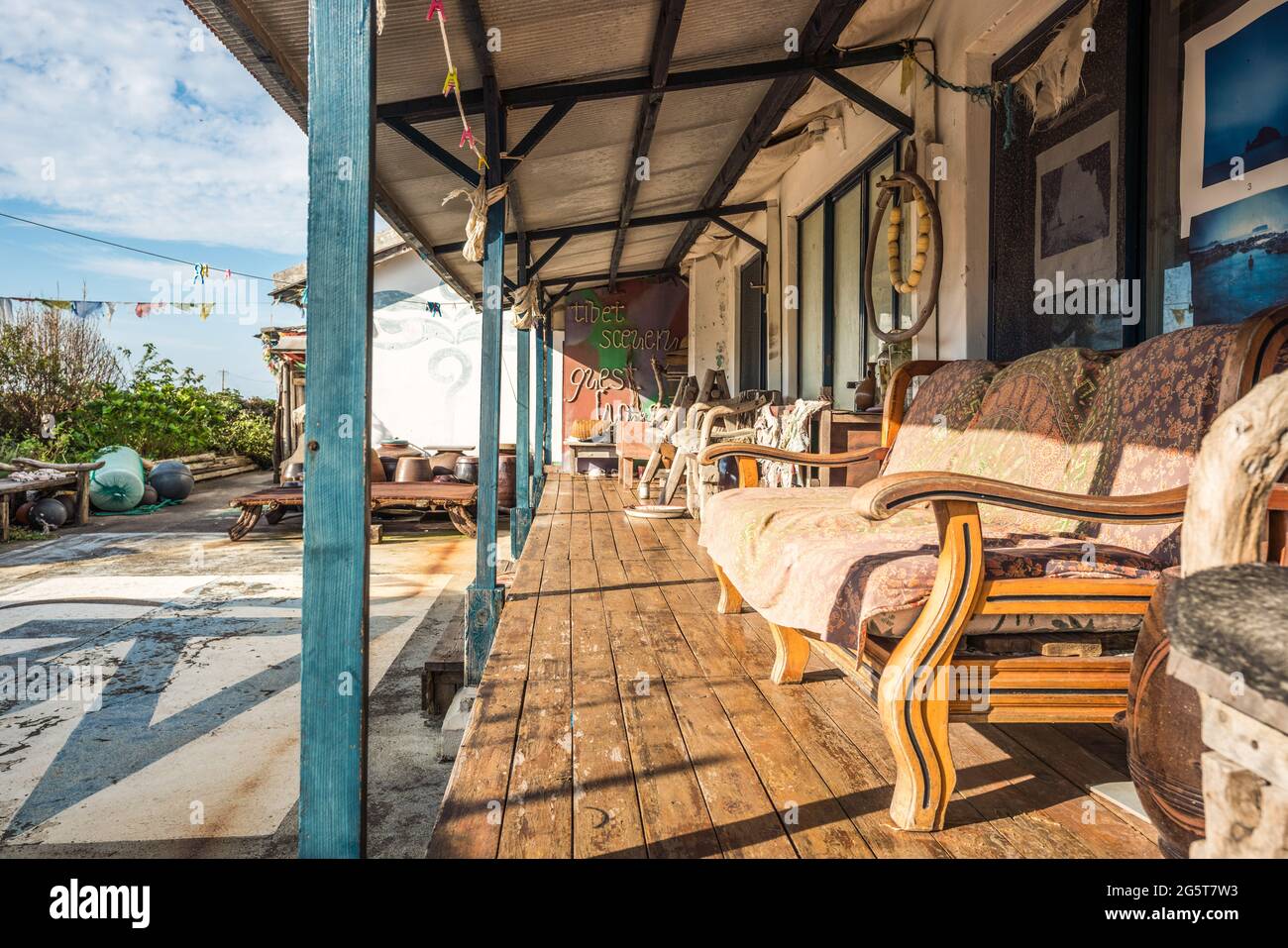 Living room interior of an old house Stock Photo - Alamy