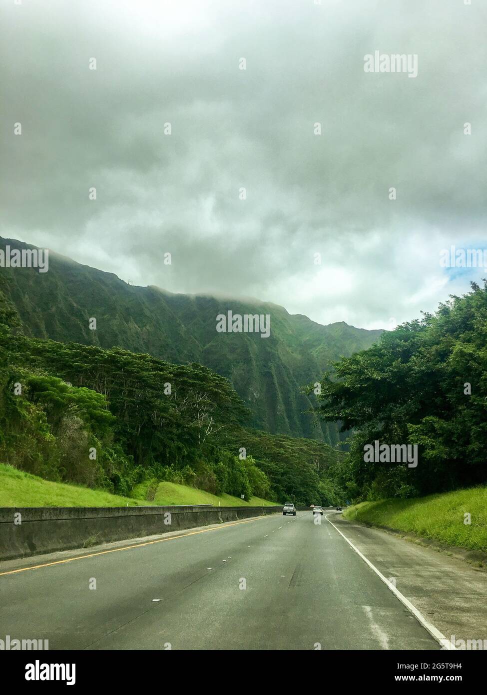Pali highway hi-res stock photography and images - Alamy