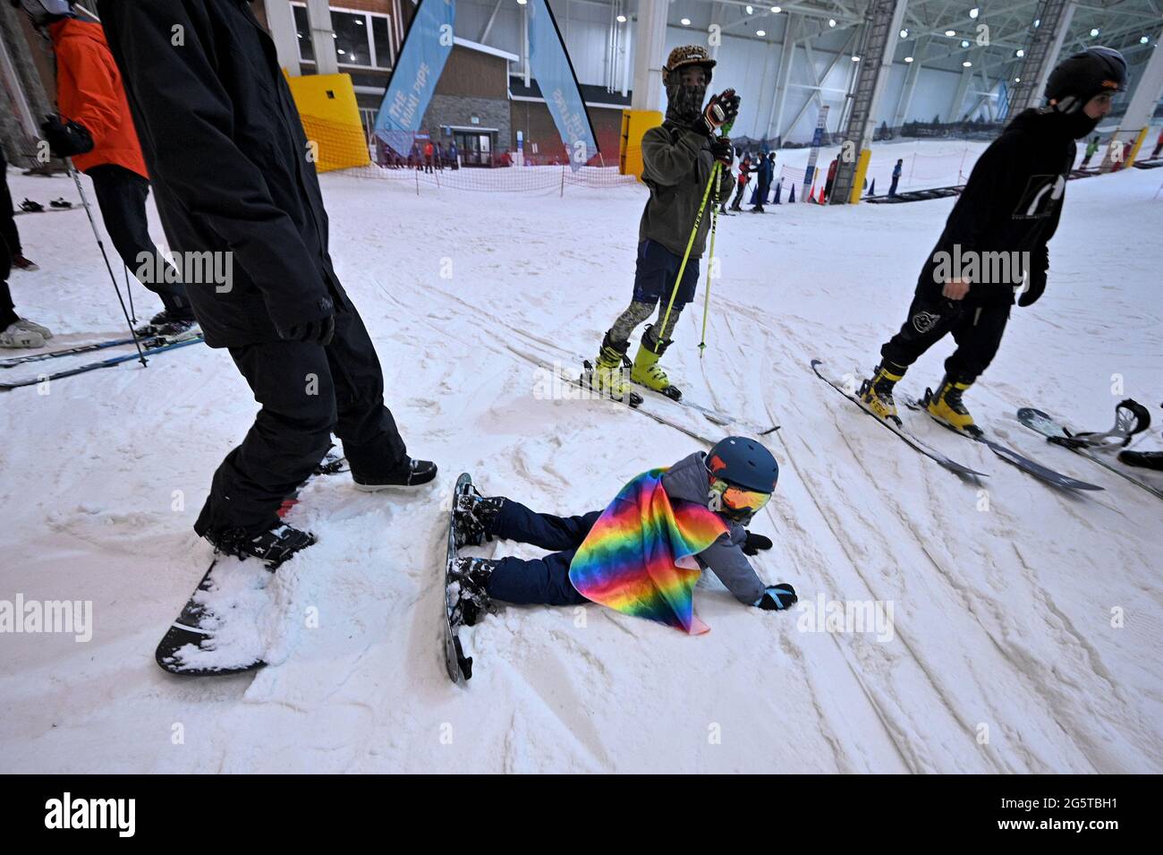 East Rutherford, USA. 29th June, 2021. Colin Garvey, 4, wearing a ...