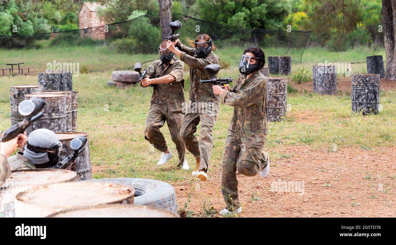 Two active opposing teams hi-res stock photography and images - Alamy