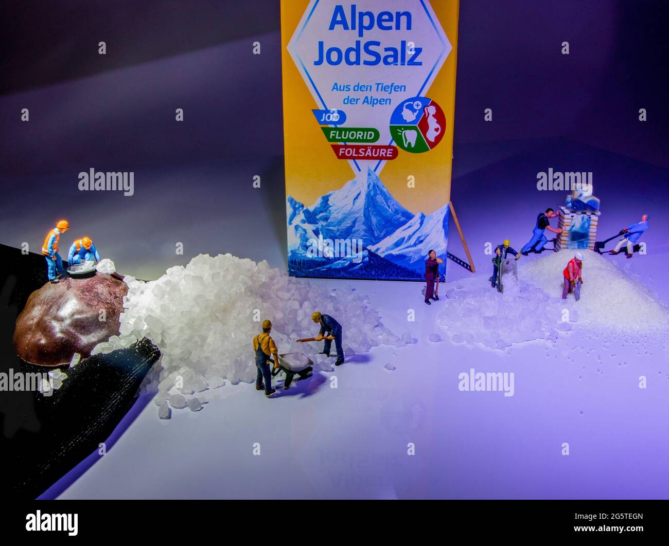 Salt, making of Stock Photo - Alamy