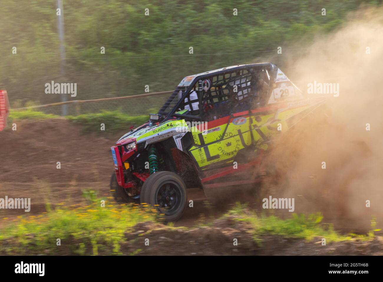 Offroad_cars hi-res stock photography and images - Alamy