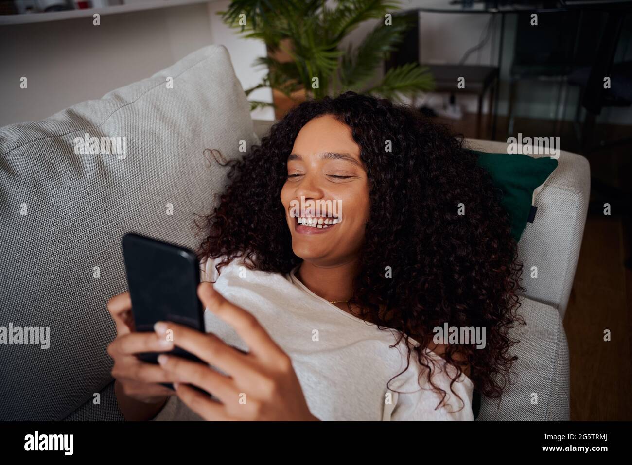 Teen comfort hi-res stock photography and images - Alamy