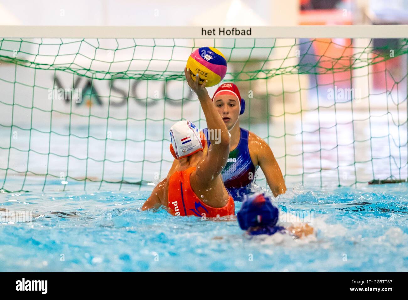 DEN HAAG, NETHERLANDS - JUNE 29: (L-R) #5 Iris Wolves (Netherlands), #1 ...