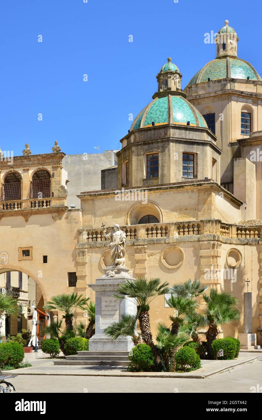 ITALY. SICILY. MARSALA. THE TOWN HAS BEEN BUILT IN 397BC BY THE ...