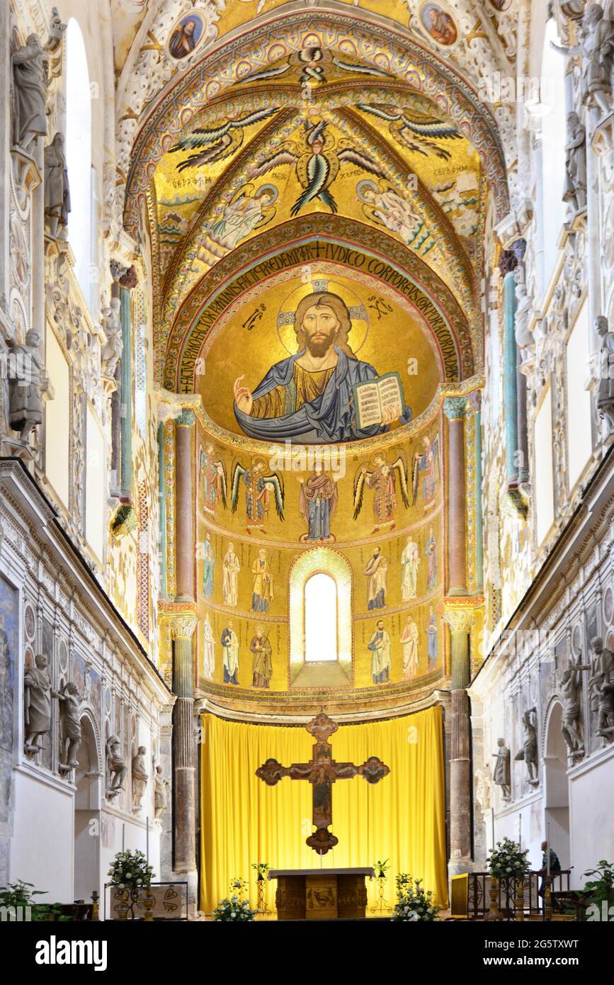 ITALY. SICILY. CEFALU. INSIDE OF THE CATHEDRAL OF CEFALU, BUILT IN 1131 ...
