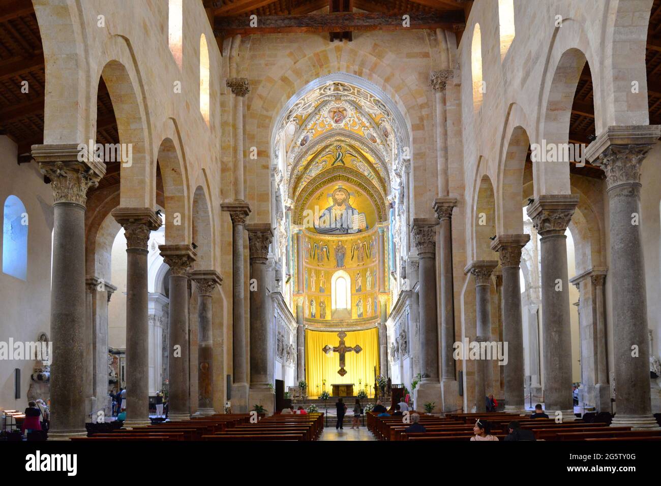 ITALY. SICILY. CEFALU. INSIDE OF THE CATHEDRAL OF CEFALU, BUILT IN 1131 ...