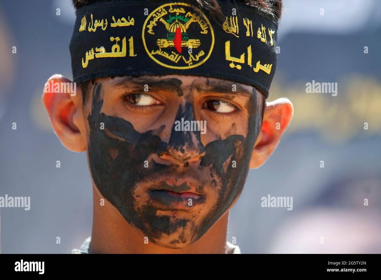 Islamic Headband High Resolution Stock Photography and Images - Alamy