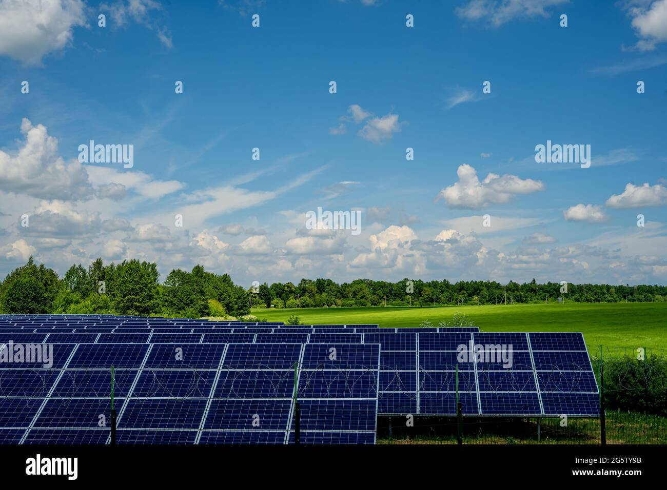 Pv cell background hi-res stock photography and images - Alamy