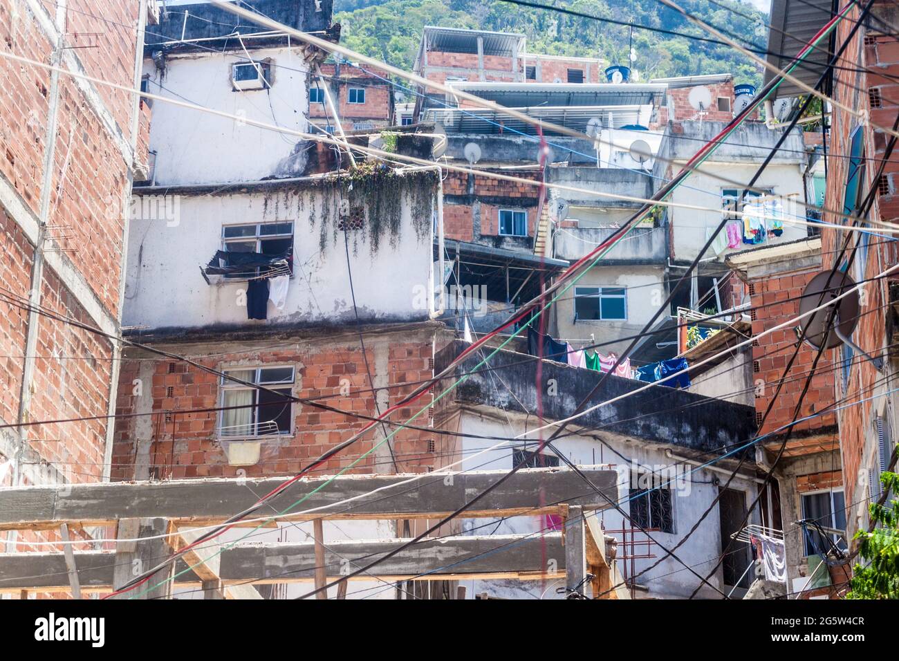Houses in favela Rocinha in Rio de Janeiro, Brazil Stock Photo - Alamy