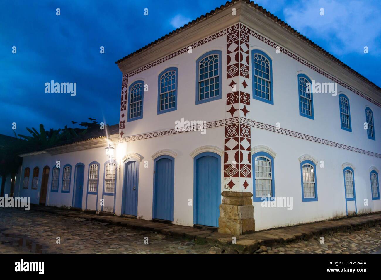 Traditional brazilian portuguese colonial architecture hi-res stock ...