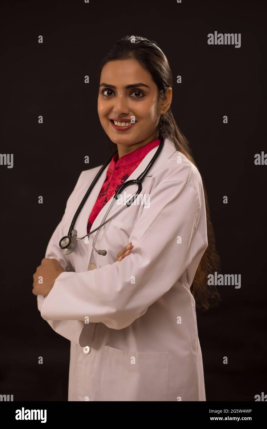 Lady doctor hi-res stock photography and images - Alamy