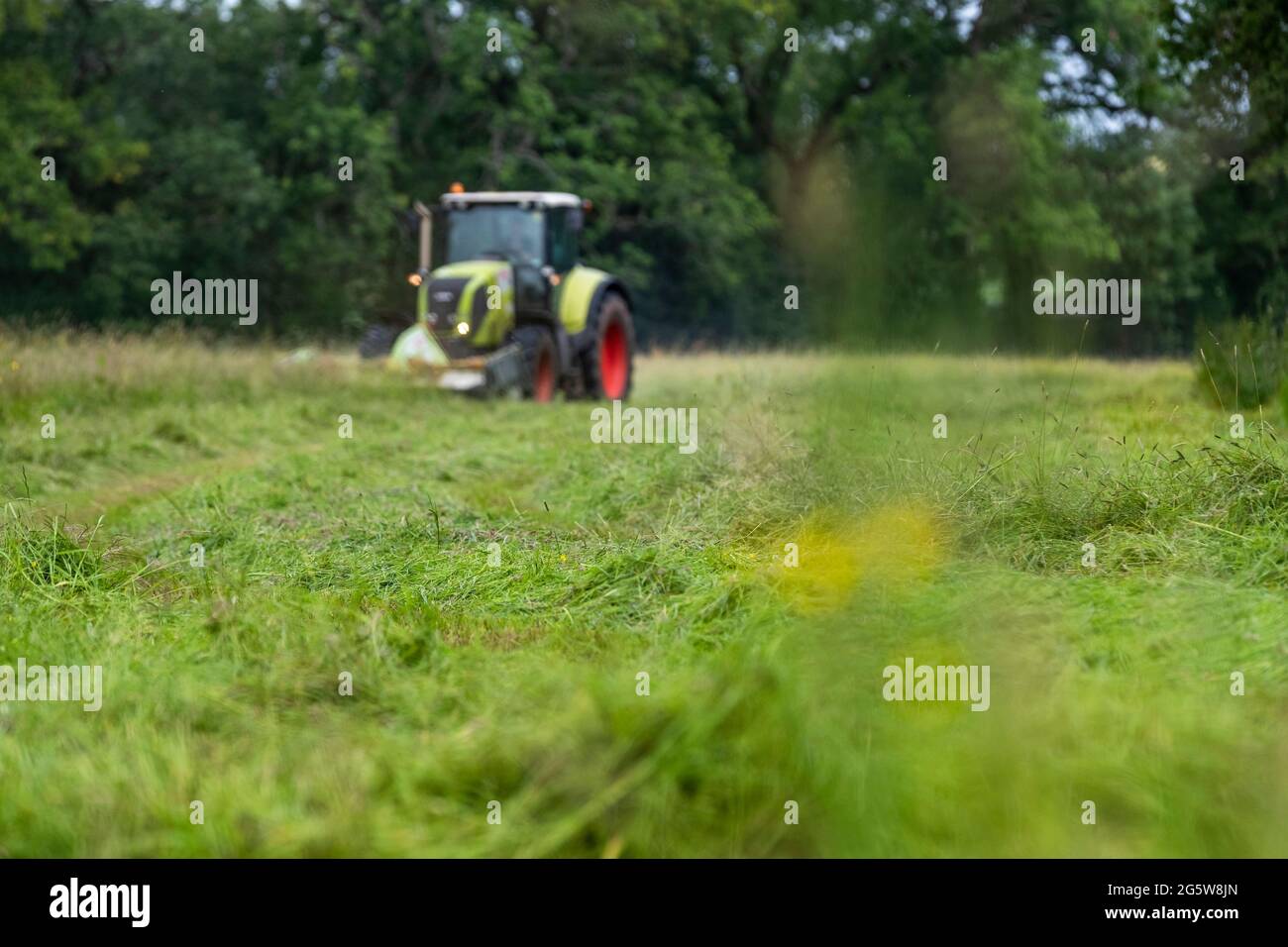 Claas mower hi-res stock photography and images - Alamy