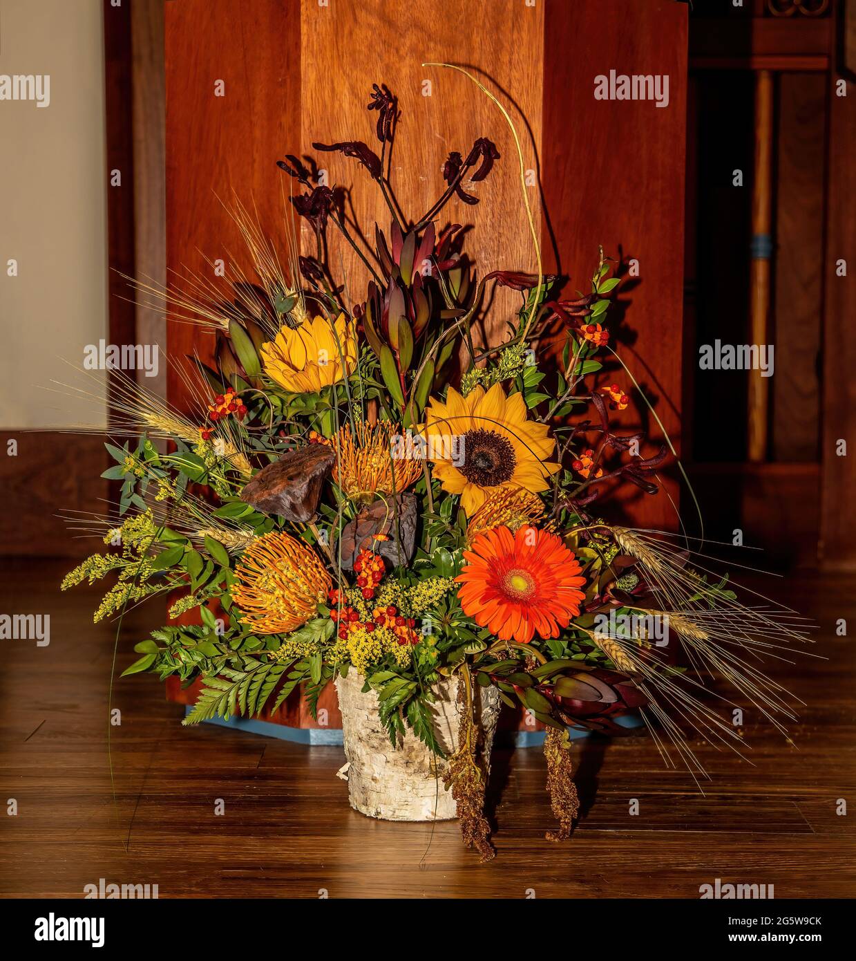 Fall bouquet floral arrangement taken at church Stock Photo - Alamy