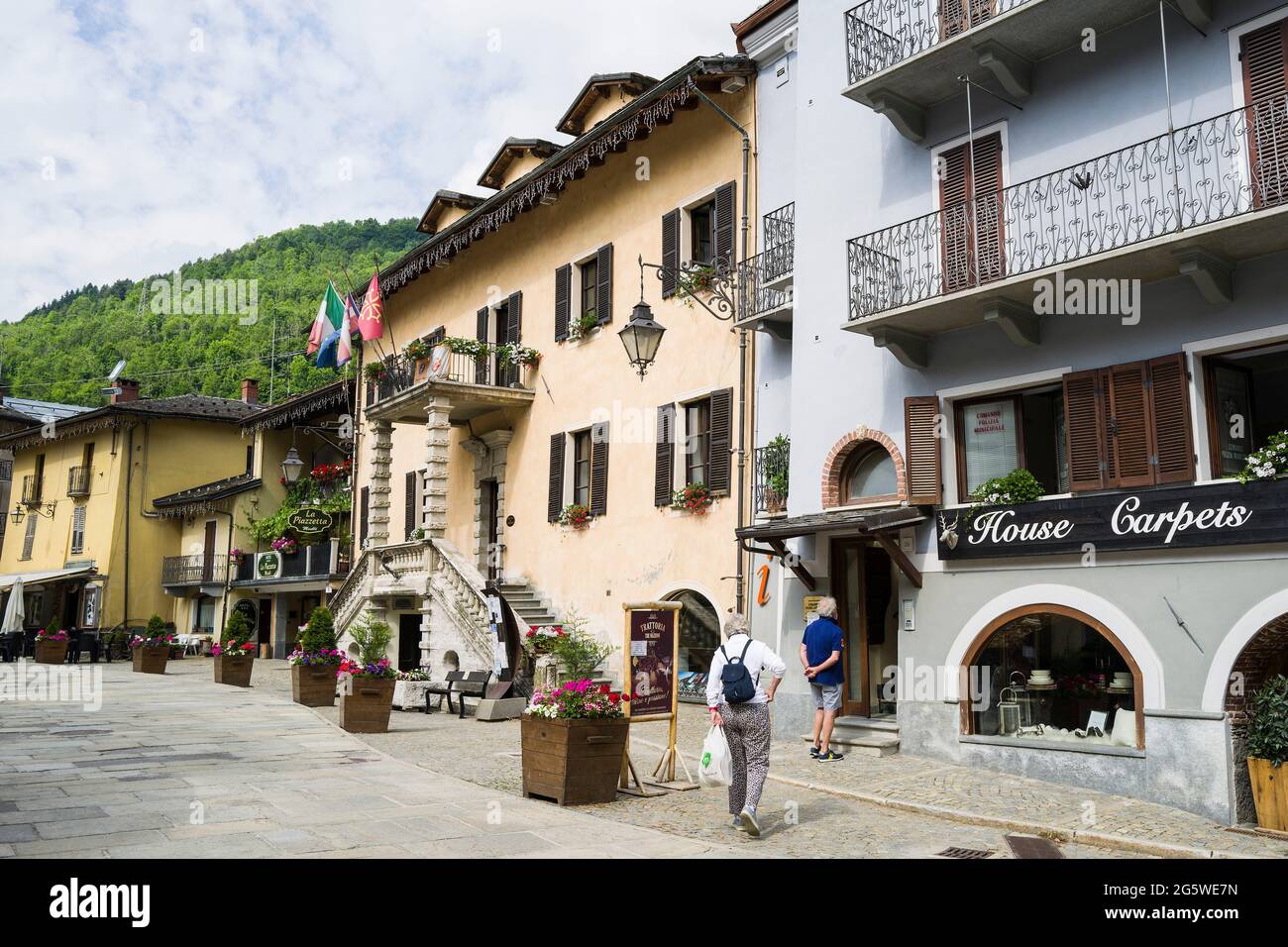 Limone piemonte hi-res stock photography and images - Alamy