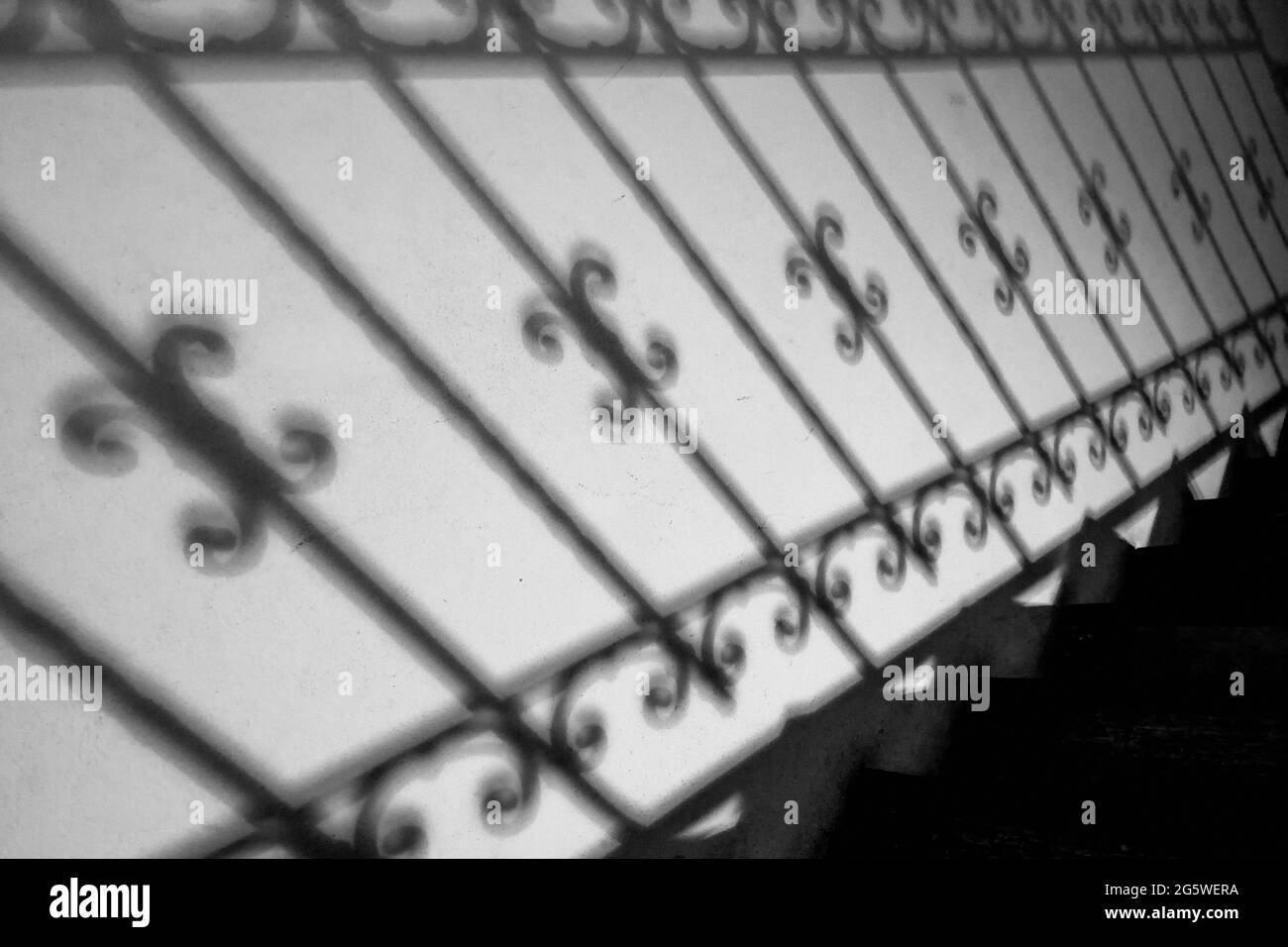 Shadow photos hi-res stock photography and images - Alamy